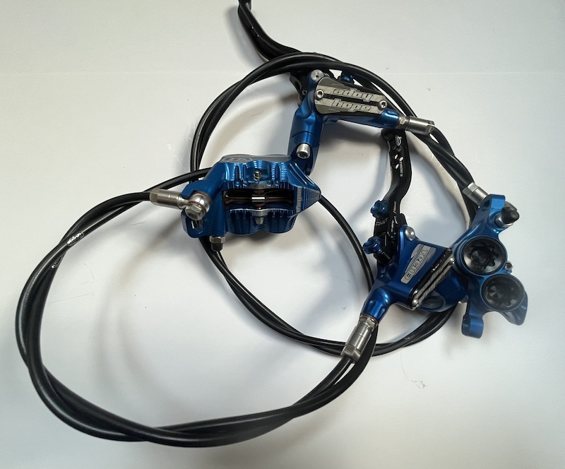 2022 Hope Tech 3 V4 Brakeset ( Excellent Condition ) For Sale