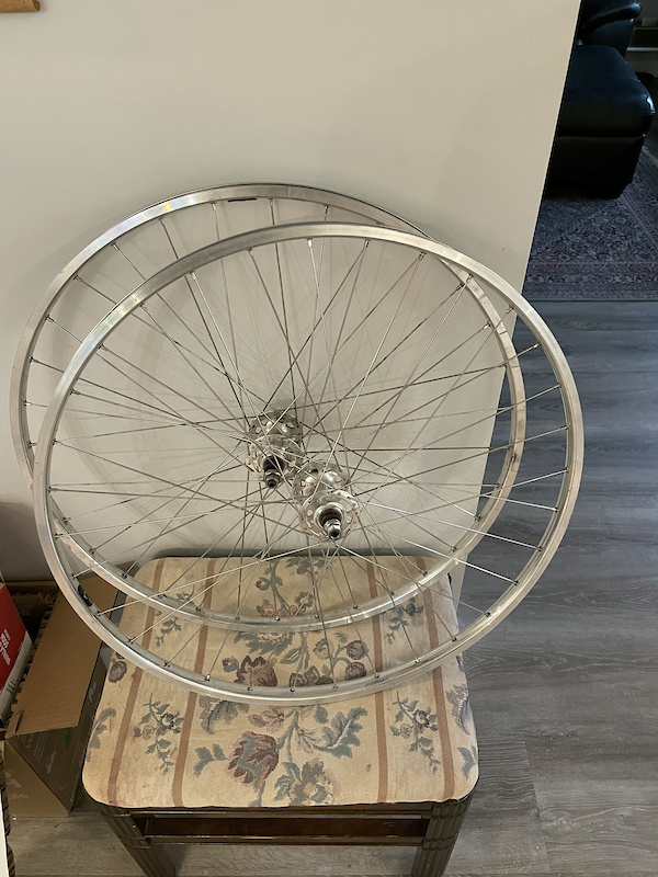 H Plus Sun / Velocity track wheelset For Sale