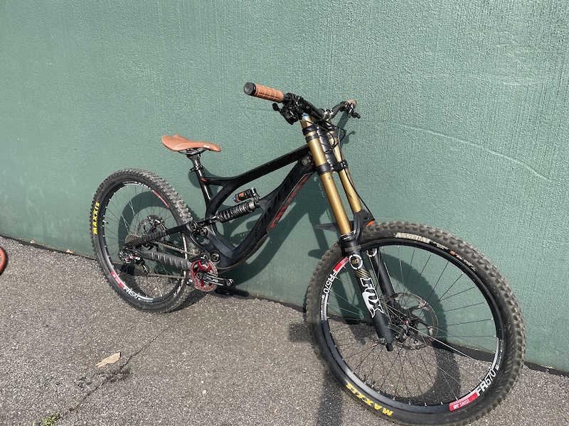 2018 Pivot Phoenix For Sale