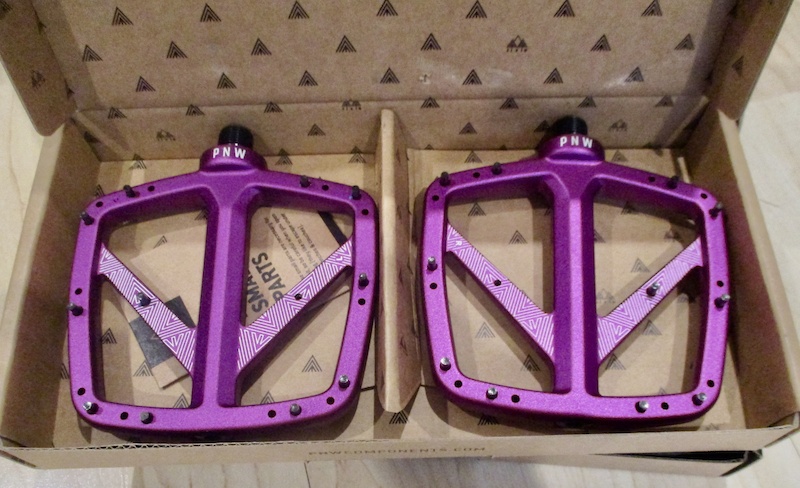2023 NIB Purple PNW Loam MTB pedals For Sale