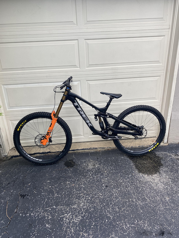 2022 Trek Session 8 29’ GX Large For Sale