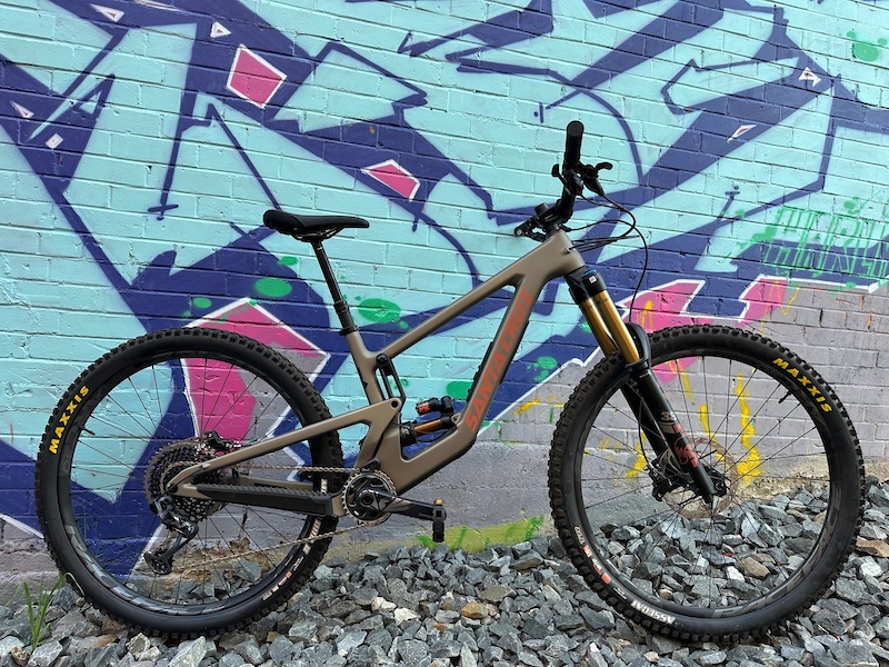 2022 Santa Cruz Megatower X01 For Sale