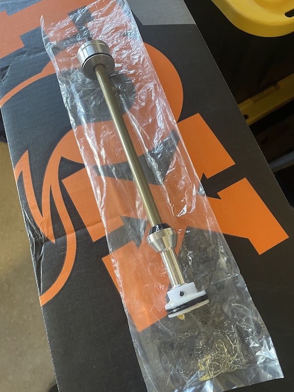 2023 Fox 36 160mm air-spring -New- For Sale