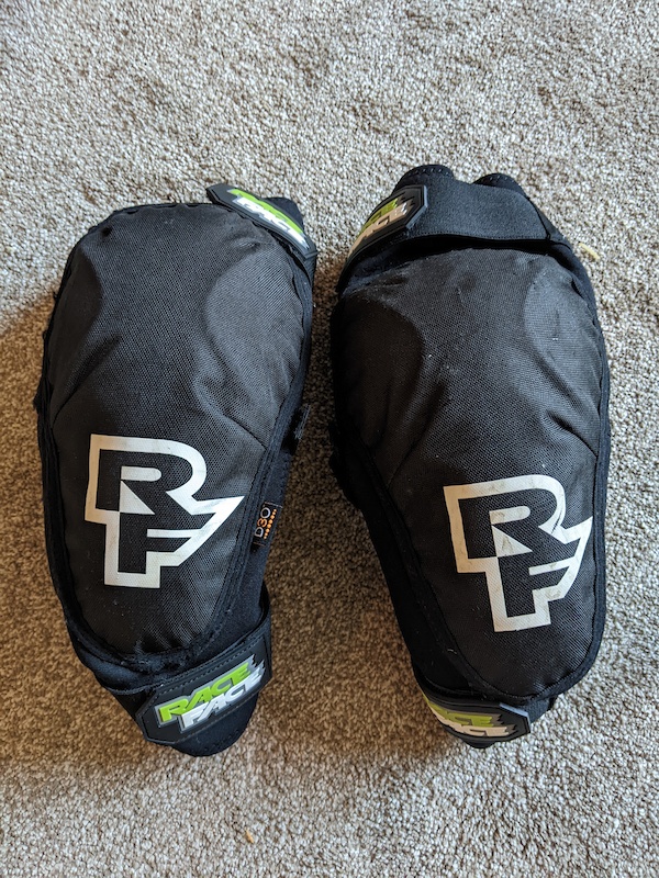 2020 Raceface Ambush D30 Knee Pads For Sale