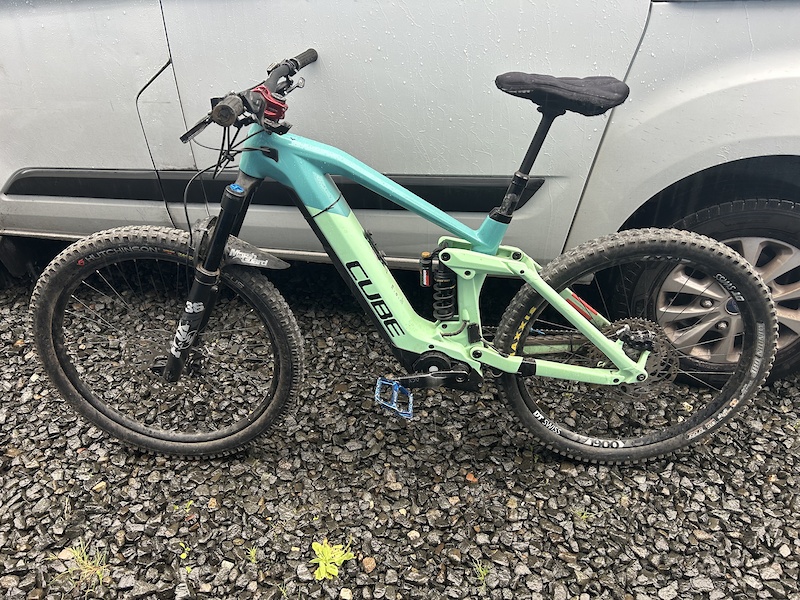 2020 Cube stereo 160 size medium For Sale
