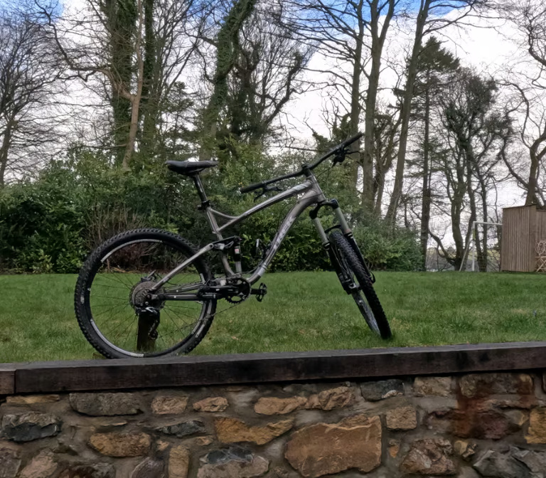 2018 Mountain bike Full Sus Trek Fuel Ex 6 For Sale