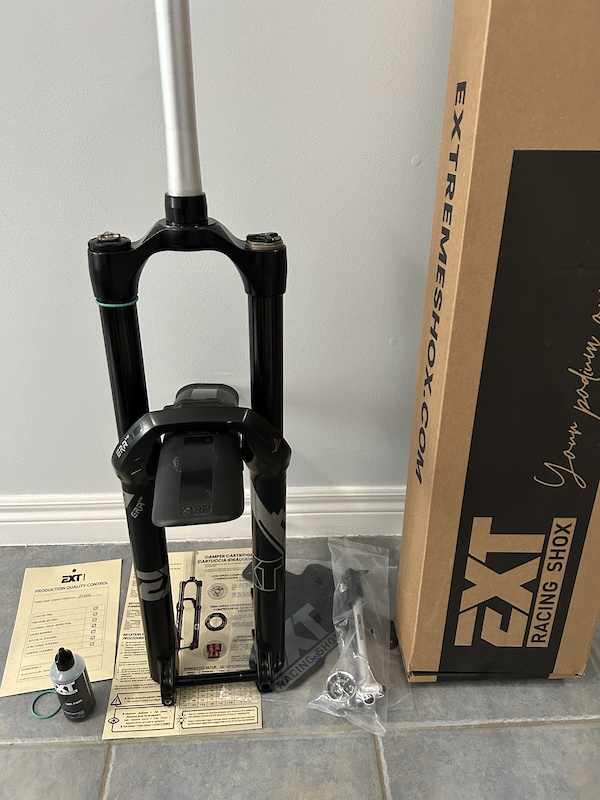 2022 EXT Era V2 fork just serviced w/extras For Sale