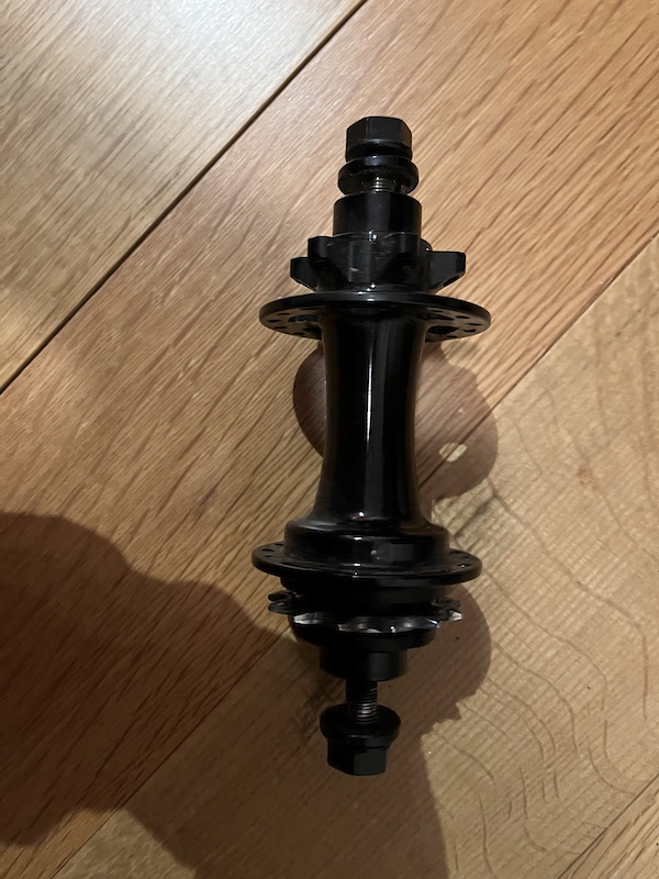 2022 No name Singlespeed bolt on dj hub 32h For Sale