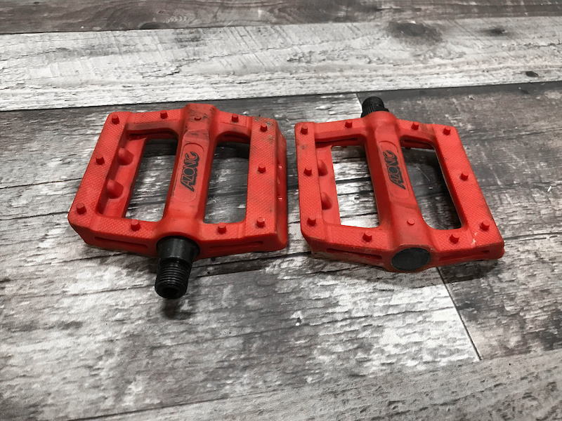 Azonic nylon pedals red For Sale