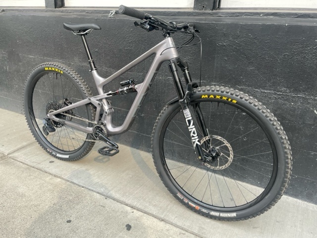 2023 REVEL - Rascal - Medium *LIKE NEW - CUSTOM BUILD* For Sale