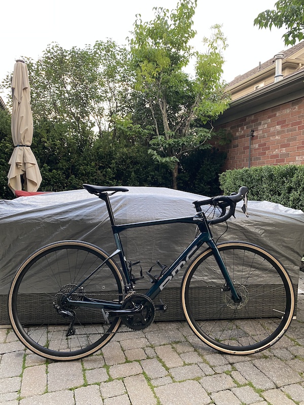 2022 BMC Roadmachine Seven 56cm Available For Sale