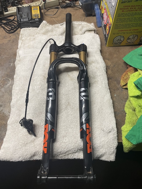 2022 Fox Factory 32 Step Cast For Sale