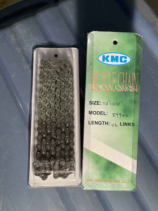 NOS KMC Z9900 9 speed chain For Sale