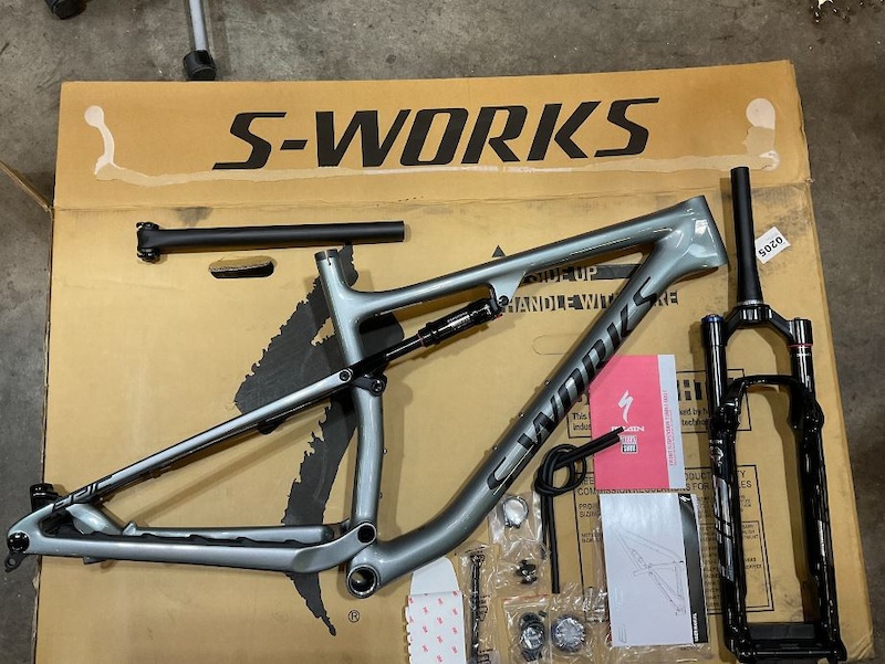 2022 S-Works Epic Frame-Set Large For Sale