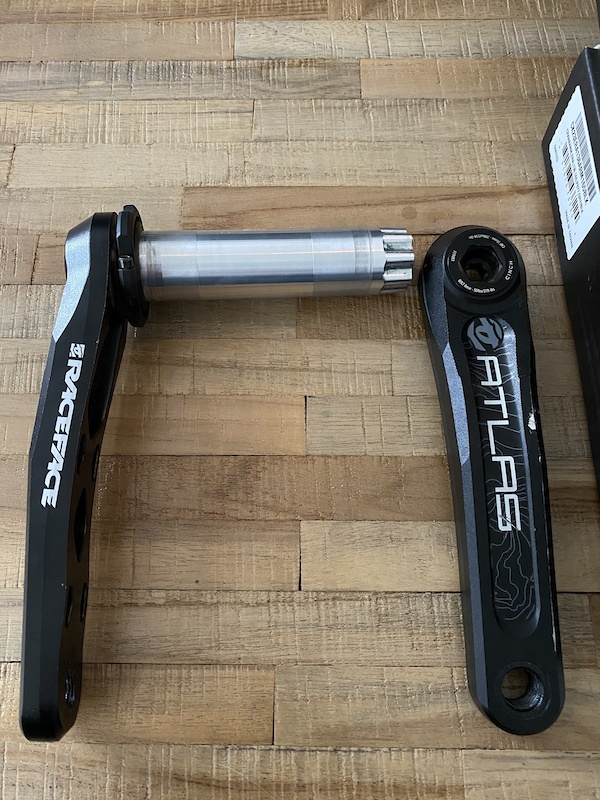 2023 RaceFace Atlas Cranks 165mm For Sale