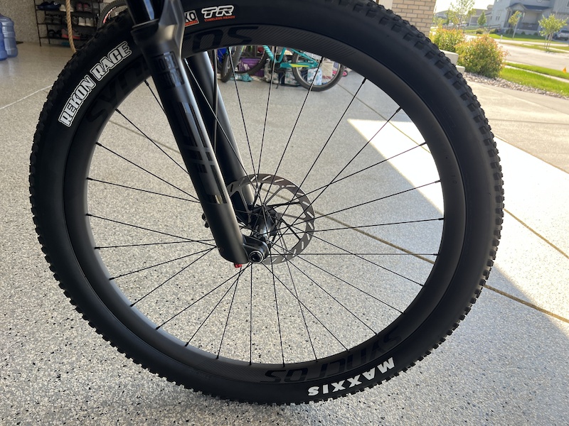 2023 Syncros Silverton 1.0 Carbon 29er 29” Wheelset NEW For Sale