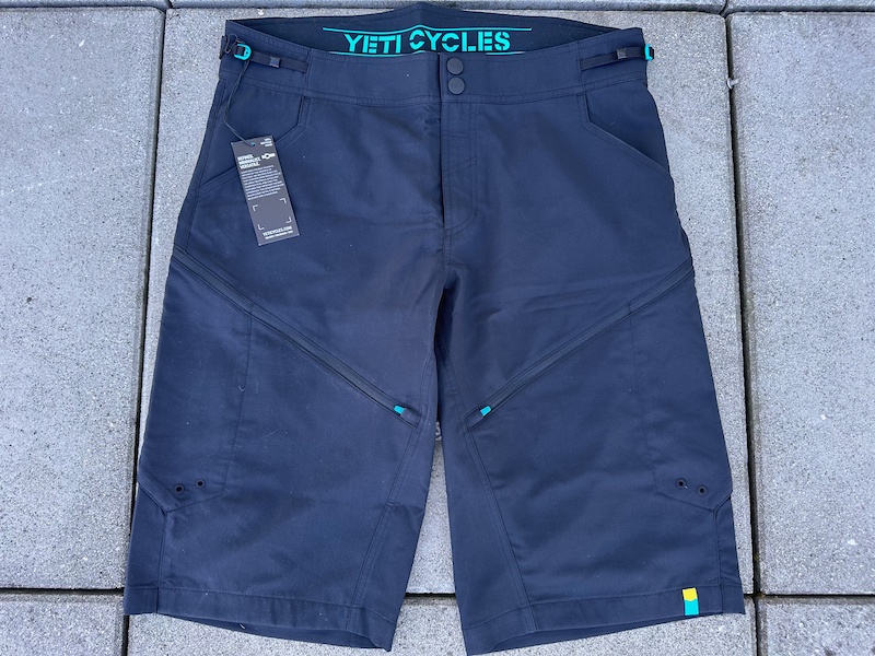 2022 Yeti Freeland 2.0 Mountain Biking Shorts Large Black For Sale