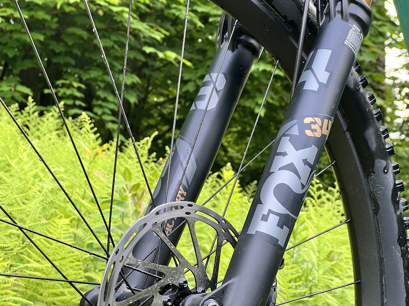 2024 Fox 34 Factory 130mm Grip2 Brand New Takeoff For Sale