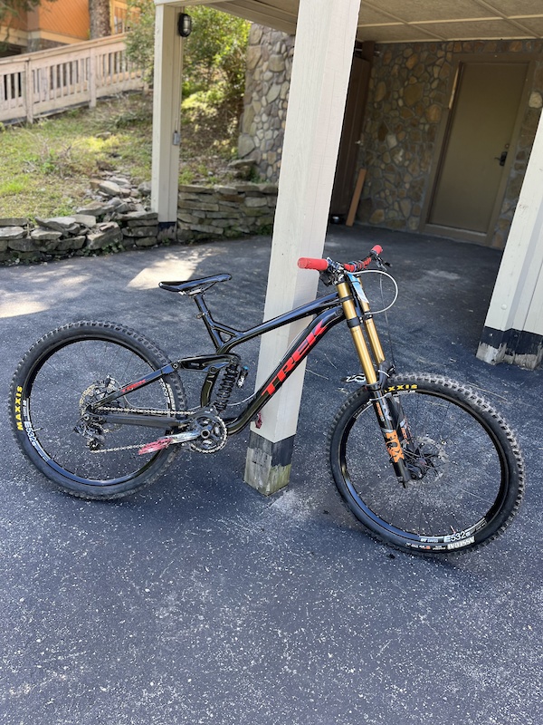 2017 Trek Session - Large For Sale