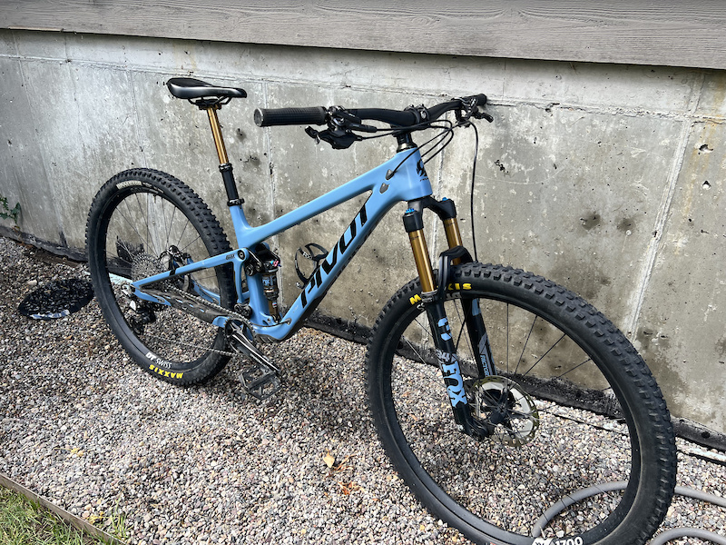 2022 Pivot Trail 429, Medium For Sale
