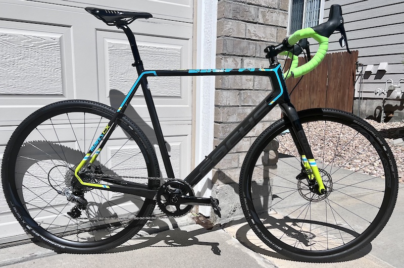 2017 Focus Mares CX Rival 1 Carbon 60cm barely ridden For Sale