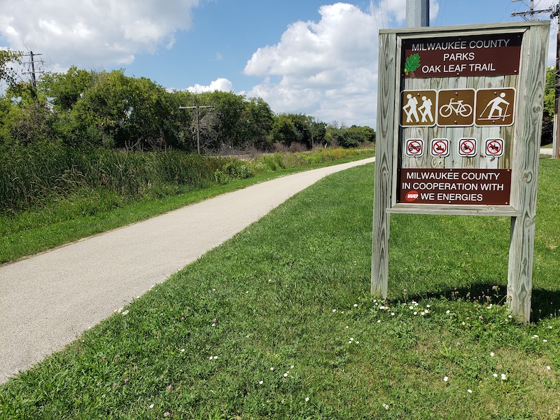 Oak Leaf Trail - Milwaukee River Line Multi Trail - Milwaukee, WI