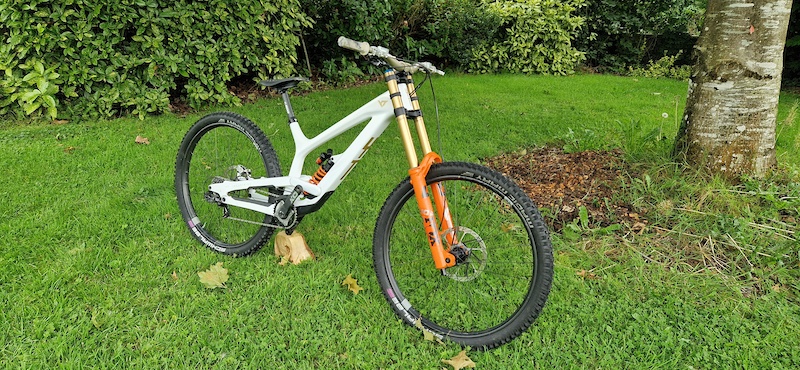 2023 Custom YT TUES - Big spec For Sale