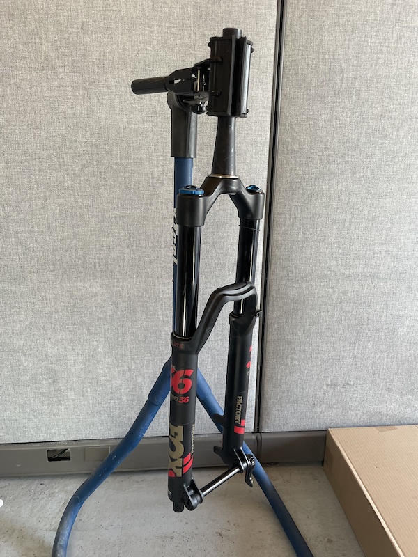 2020 27.5" Fox 36 Performance Elite Grip 2 170mm For Sale