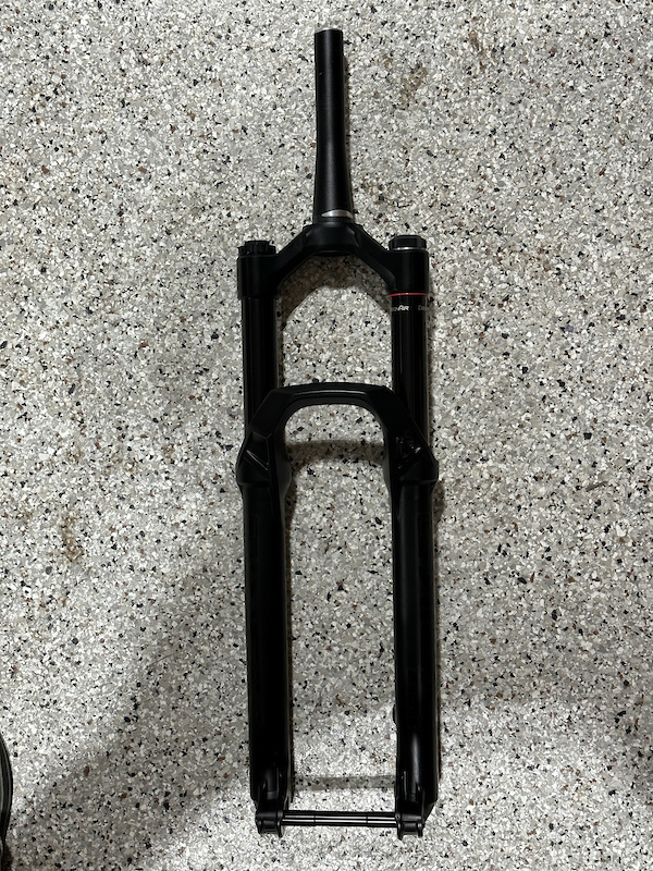 2023 Rockshox Lyric Ultimate with AirWiz For Sale