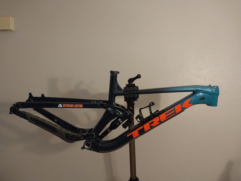 2021 Large Trek Slash Frame + GX AXS + Wheels For Sale