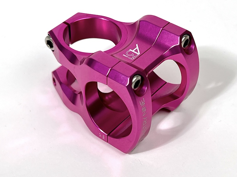 2023 Industry Nine A318 30mm stem I9 pink For Sale