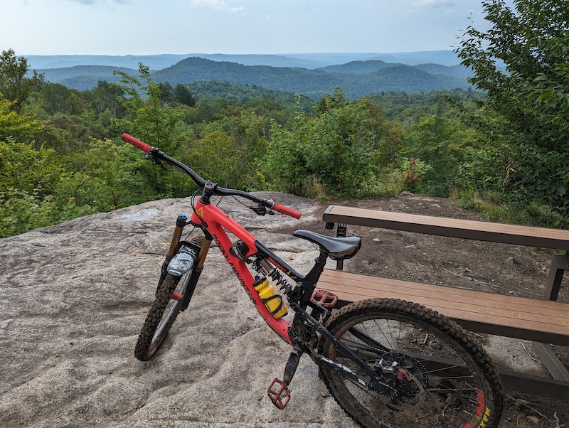 Cap Bruce Foy (Point De Vue) Hiking Trail - Sainte-Adèle