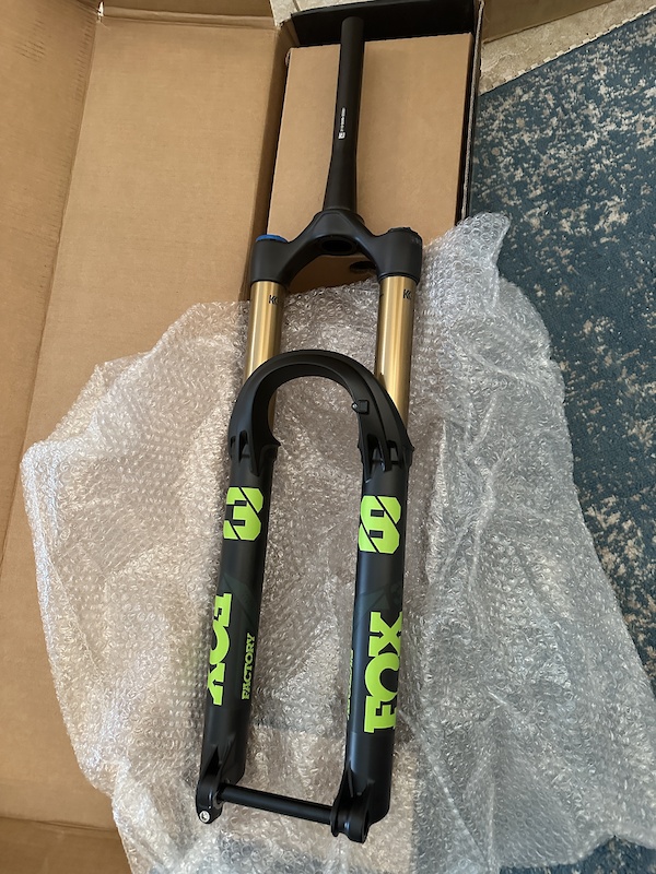 2023 Fox 38 GRIP2 Factory 160mm travel / 44mm for 29" For Sale