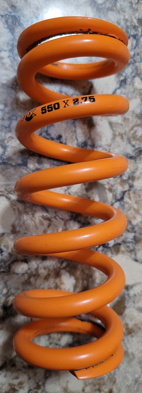 2020 Fox SLS Spring 550# x 2.75inch For Sale