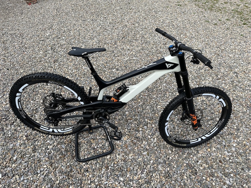 YT Carbon PM180 For Sale