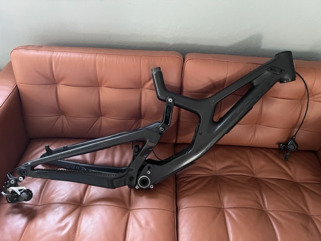 2021 Santa Cruz V10 Frame For Sale
