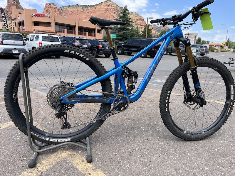 2023 Pivot Switchblade Pro X01 XS For Sale