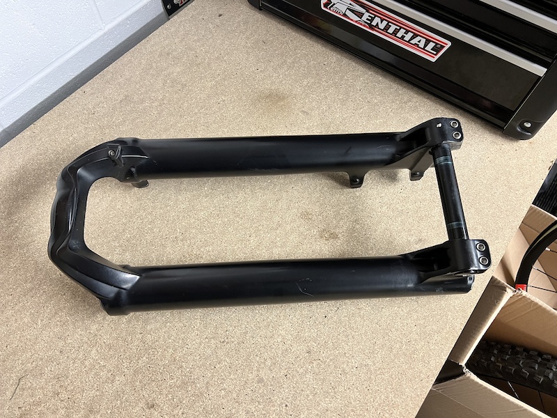 2019 Fox 40 Lower Leg Assembly - 29" For Sale