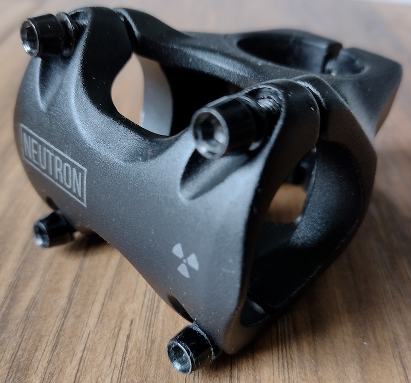 2023 Nukeproof Neutron Stem 35mm Clamp 35mm Long For Sale