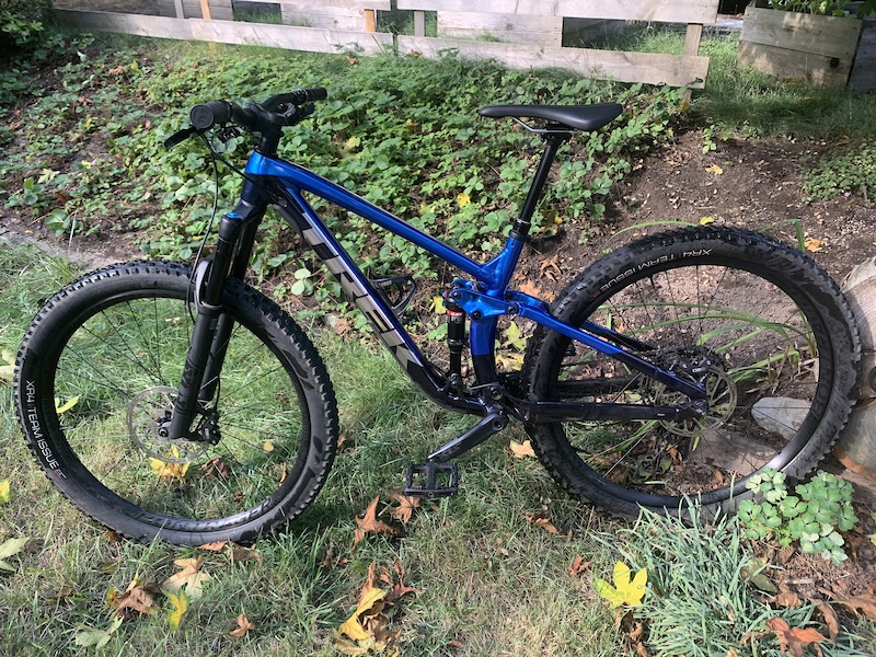 2022 Trek Fuel EX 8 Gen 5 Med Demo - only rented 5 times For Sale