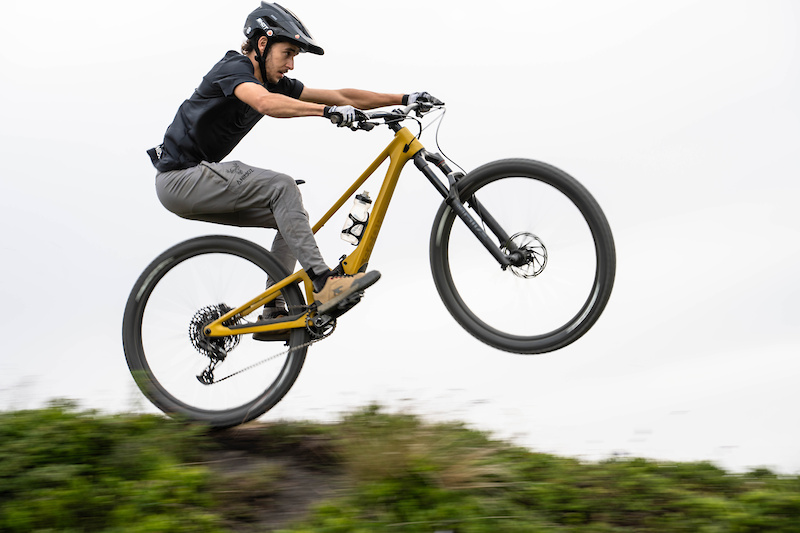 The SCOR 2030’s DNA: Shredability Meets Pedalability - Pinkbike