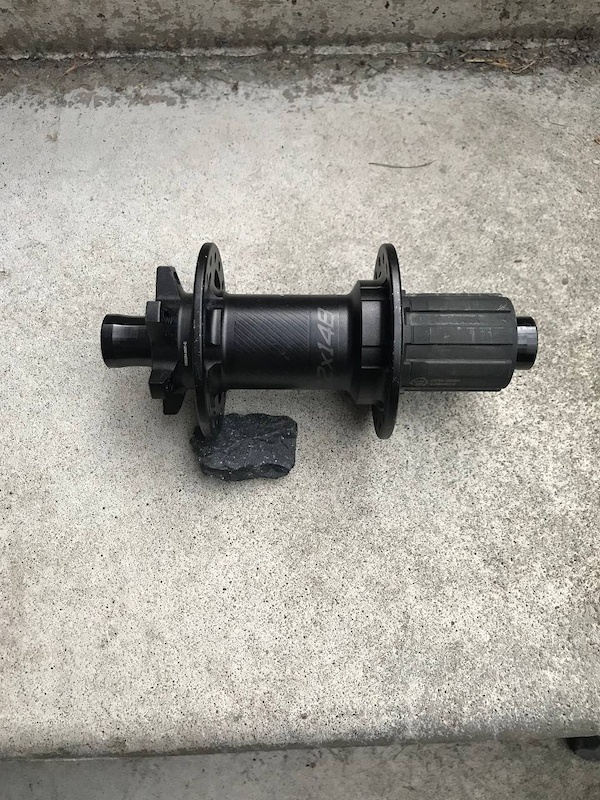 rear boost hub 12x148 6 bolts For Sale