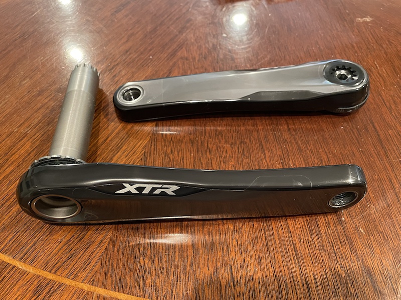 2022 Shimano XTR FC-M9100 crankset, like new, FREE SHIPPING For Sale