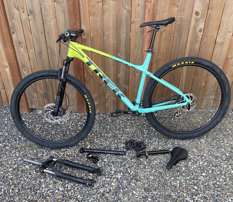 2022 TREK Marlin 5 Gen 2 XL For Sale