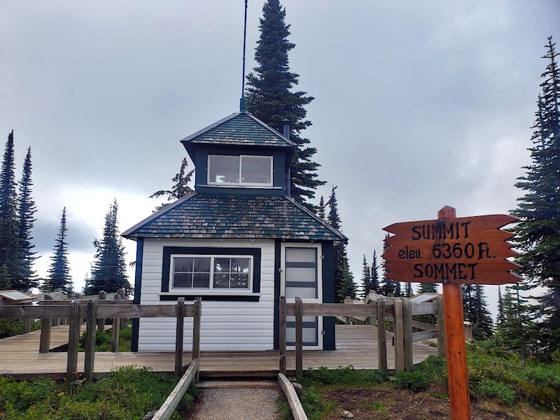 Fire Lookout Hiking Trail - Revelstoke, British Columbia