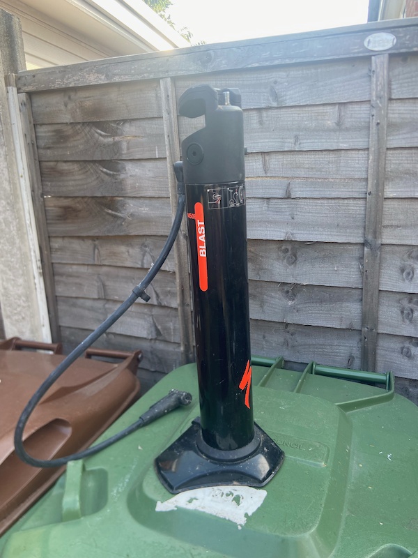 Specialized Blast Tubeless Pump For Sale