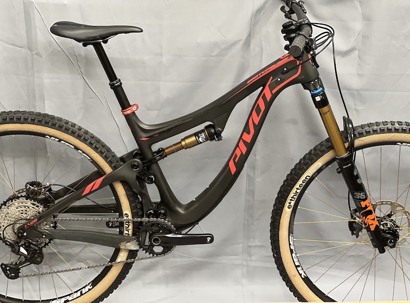 2018 Pivot Switchblade MED mostly new custom For Sale