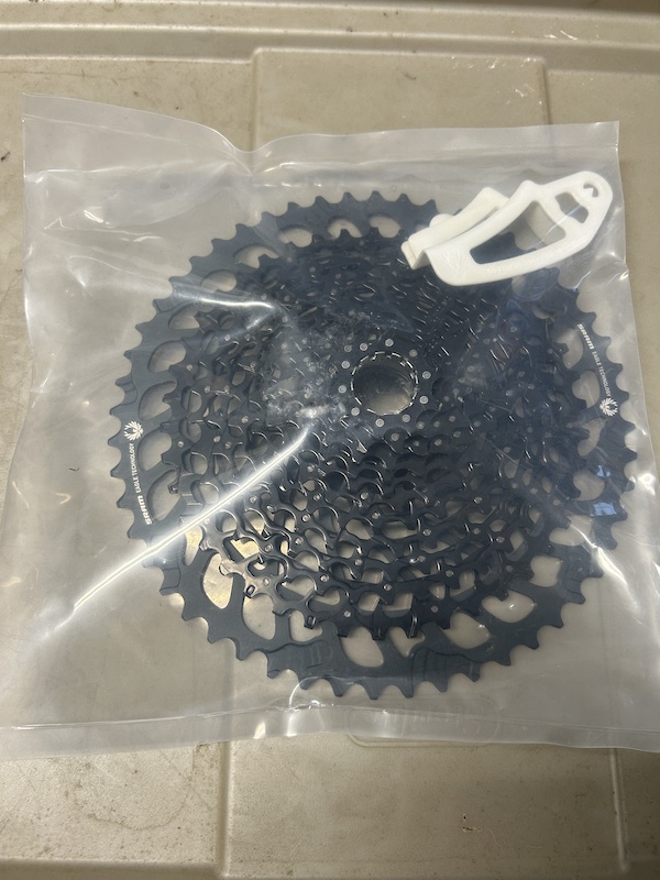 2022 SRAM GX Eagle cassette 10-52T For Sale