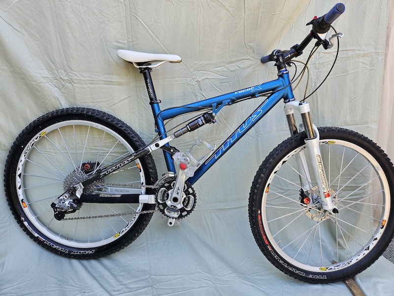 Titus Racer X Small For Sale