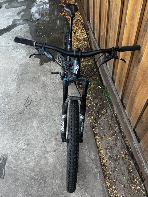 2021 Specialized Status 140 Enduro Bike. For Sale